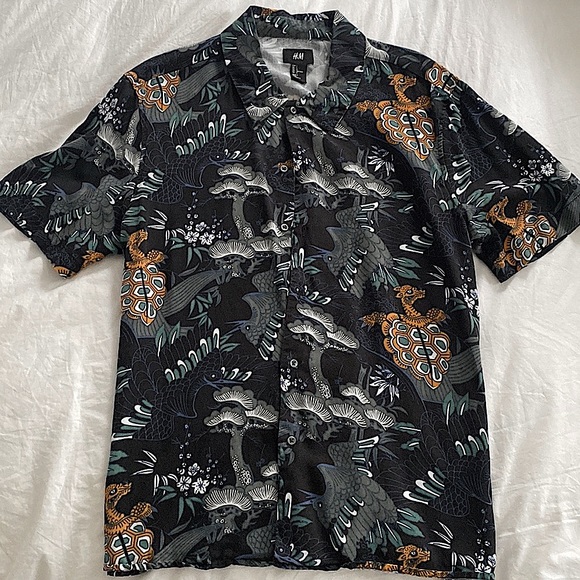 H&M | Shirts | L Hm Aquatic Theme Button Down | Poshmark